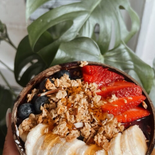 The Easiest Açaí Bowl - Higashis Kitchen
